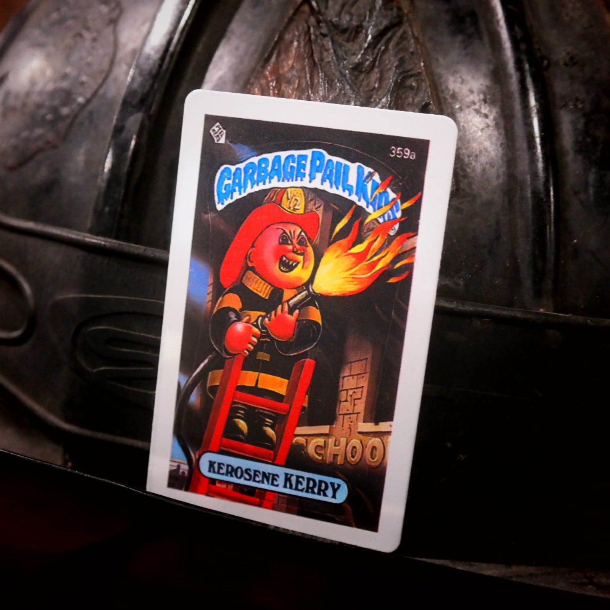 Kerosene Kerry Color Playing Card – Taylor's Tins