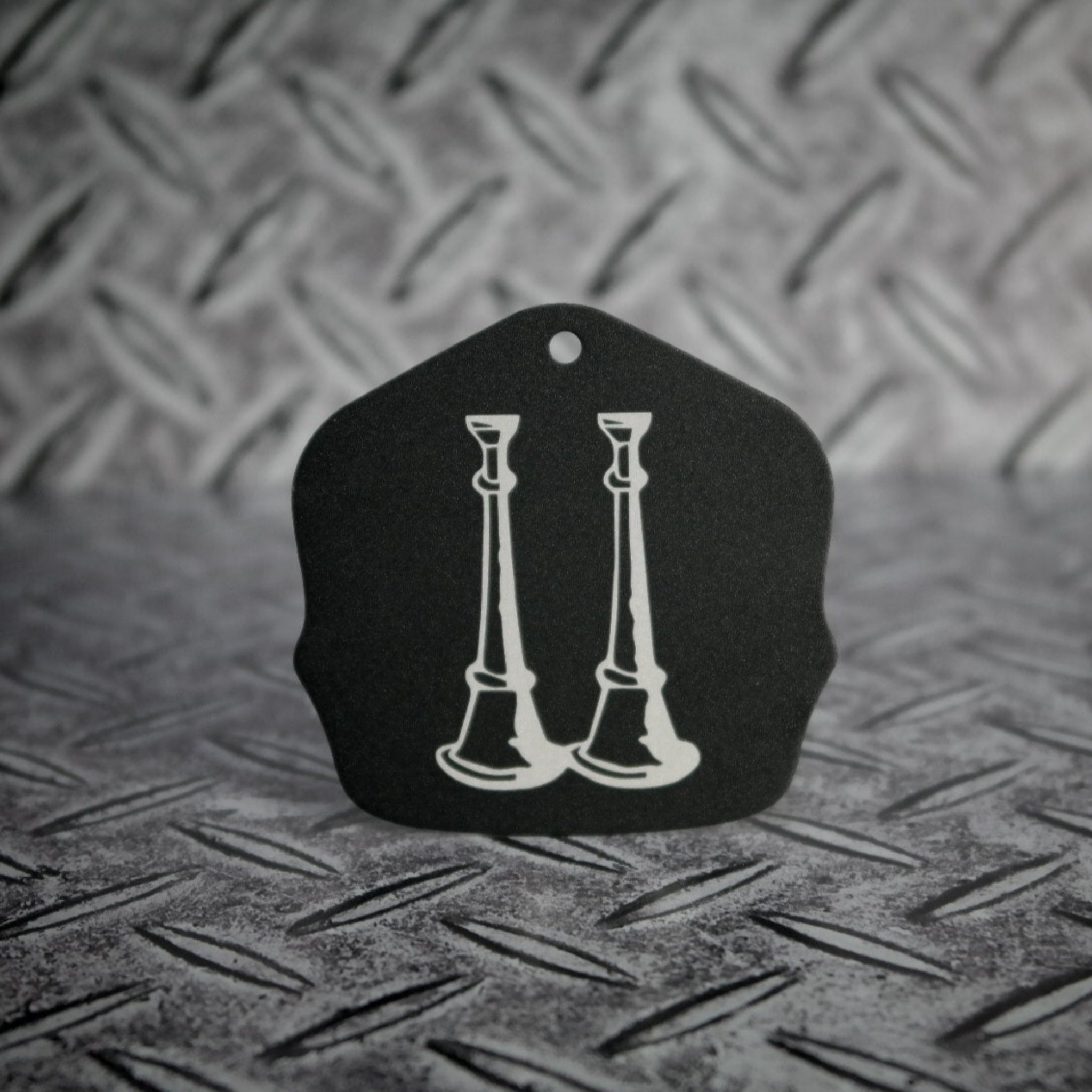 2 Bugle Key Chain – Taylor's Tins